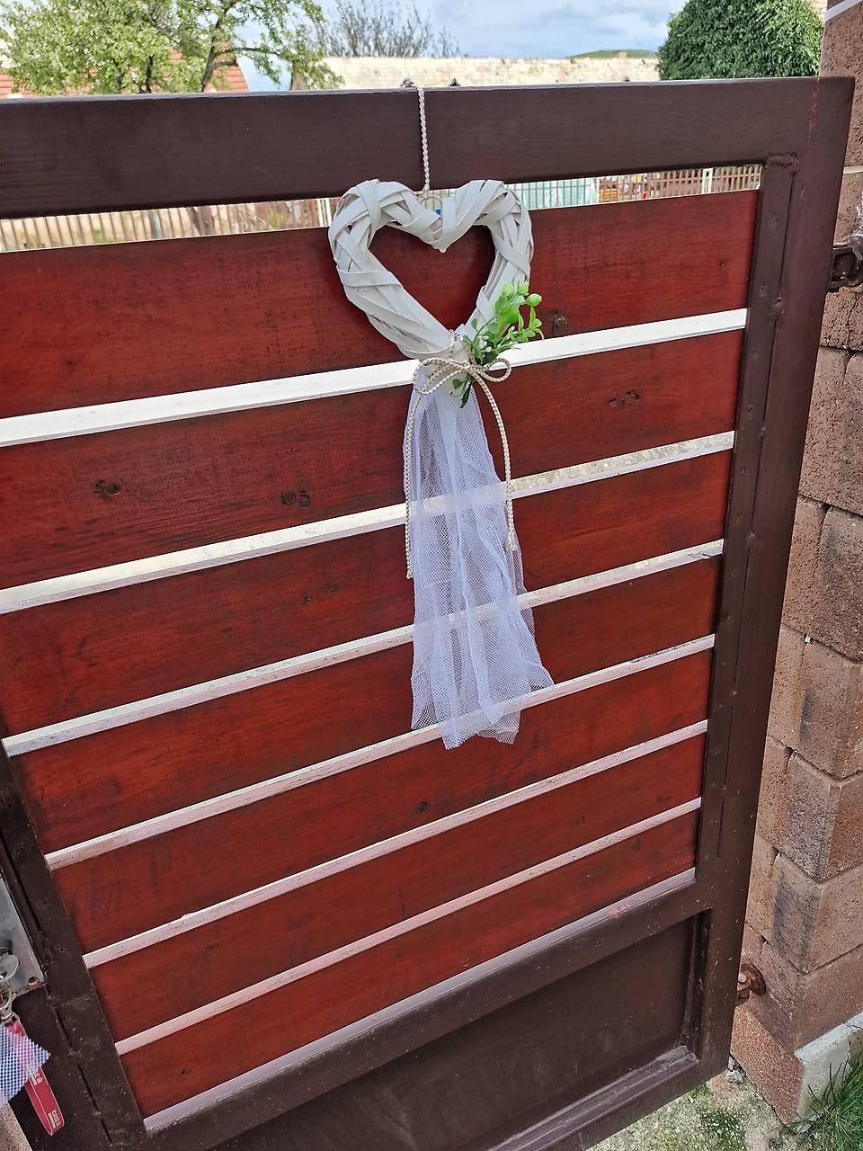 Vonkajšia výzdoba - plot pred domom / Cheftin - SAShE.sk