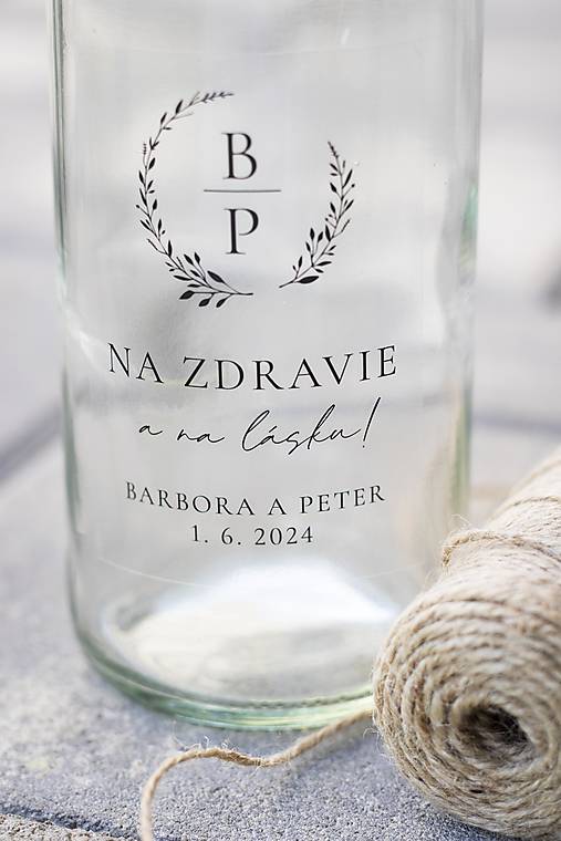 Transparentná etiketa na svadobnú pálenku - monogram venček ...