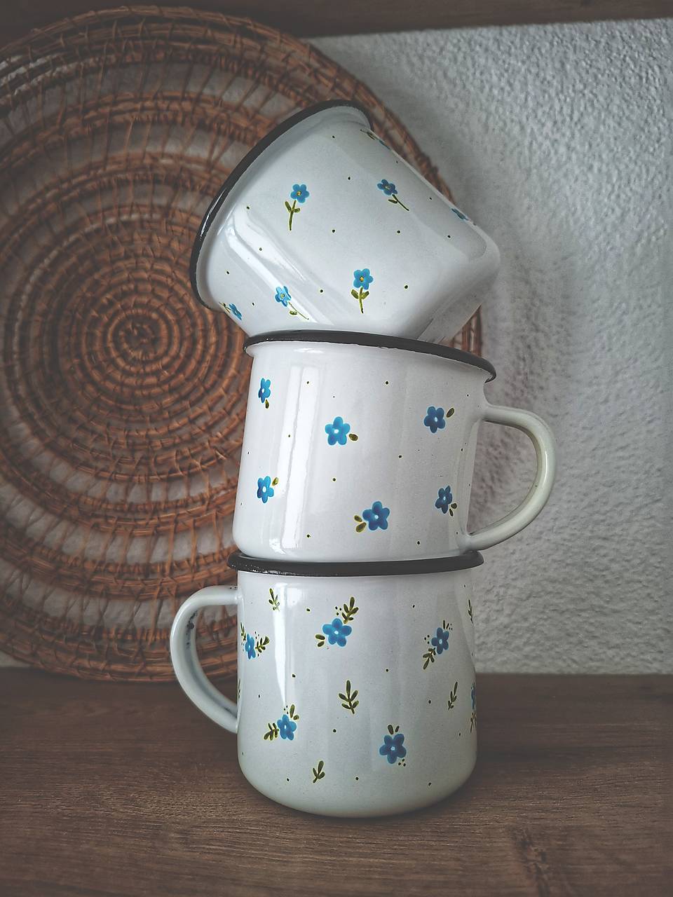 Smaltované hrnčeky Belásky (Kvietky s lístkami) / Lucarino - SAShE.sk
