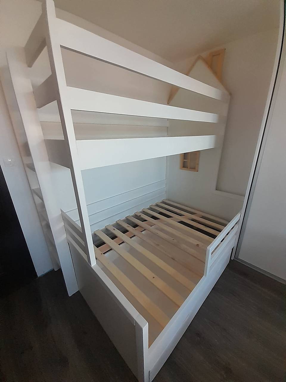 Poschodova postel 90x200 , 140x200 / Majsteroddreva - SAShE.sk